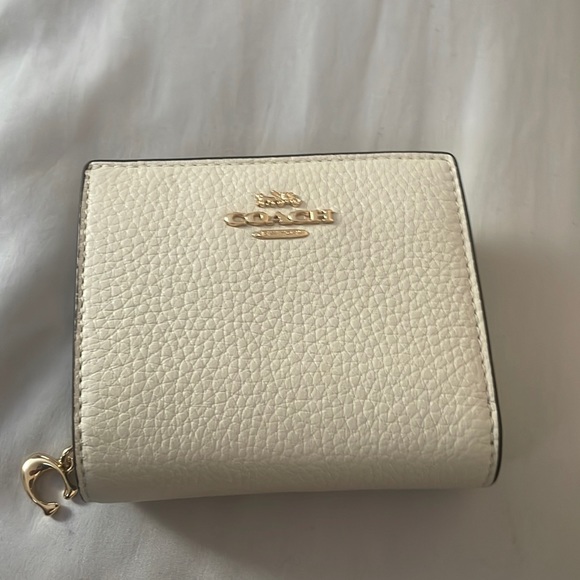 Coach | Bags | Coach Cream Wallet | Poshmark